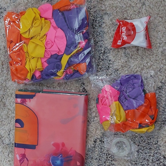 unknown | Party Supplies | Happy Birthday Banner And Balloon Garland ...